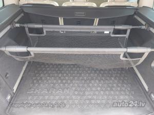 Black Volkswagen Sharan 2011 in Tallinn, with an engine capacity of 2.00 L and mileage of 0 thousand km for 6999 €, photo 12 on AUTOMOTO.COM.LV