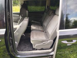 Черный Фольксваген Шаран 2012 в Раквере, объемом двигателя 2.00 л и пробегом 350 тыс. км за 5000 €, фото 9 на AUTOMOTO.COM.LV