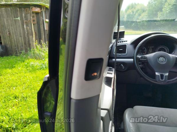 Фольксваген Шаран 2012 в Раквере на AUTOMOTO.COM.LV Черный Фольксваген Шаран 2012 в Раквере, объемом двигателя 2.00 л и пробегом 350 тыс. км за 5000 €, фото 10 на AUTOMOTO.COM.LV