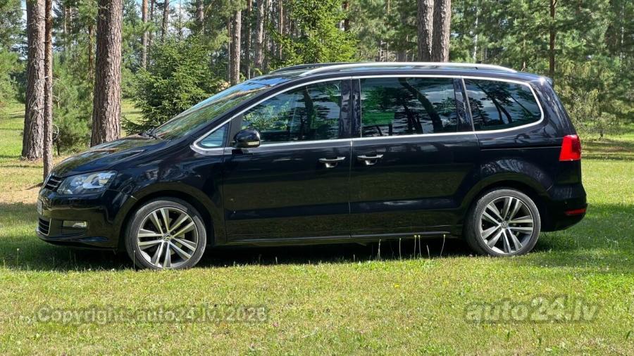 Black Volkswagen Sharan 2014 in Tartu, with an engine capacity of 2.00 L and mileage of 365 thousand km for 8500 €, photo 3 on AUTOMOTO.COM.LV