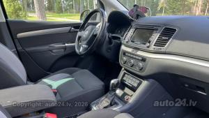 Black Volkswagen Sharan 2014 in Tartu, with an engine capacity of 2.00 L and mileage of 365 thousand km for 8500 €, photo 11 on AUTOMOTO.COM.LV