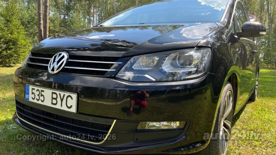 Black Volkswagen Sharan 2014 in Tartu, with an engine capacity of 2.00 L and mileage of 365 thousand km for 8500 €, photo 12 on AUTOMOTO.COM.LV