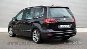 Black Volkswagen Sharan 2017 in Tartu, with an engine capacity of 2.00 L and mileage of 245 thousand km for 14999 €, photo 4 on AUTOMOTO.COM.LV