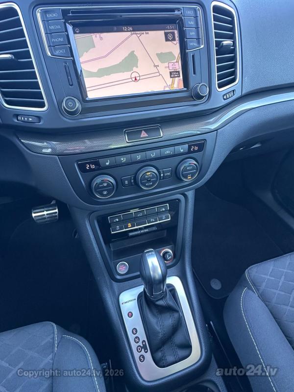 Melns Volkswagen Sharan 2020 Tartu, ar dzinēja tilpumu 2.00 L un nobraukumu 175 tūkst. km par 23950 €, foto 11 vietnē AUTOMOTO.COM.LV