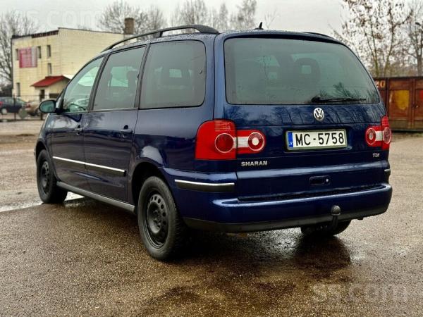 Blue Volkswagen Sharan 2005 in Riga, with an engine capacity of 1.90 L and mileage of 0 thousand km for 2450 €, photo 4 on AUTOMOTO.COM.LV