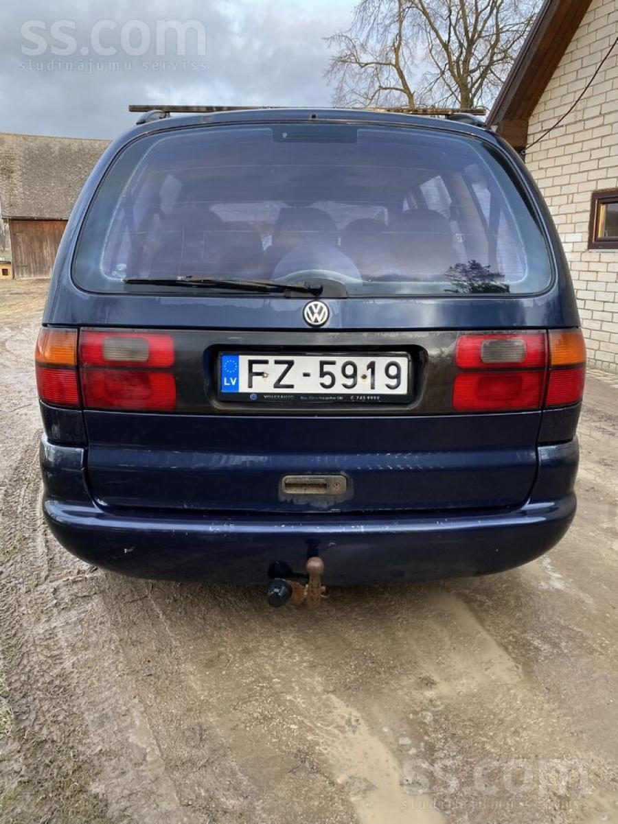 Zils Volkswagen Sharan 1996 Jelgava, ar dzinēja tilpumu 1.90 L un nobraukumu 410 tūkst. km par 1200 €, foto 6 vietnē AUTOMOTO.COM.LV