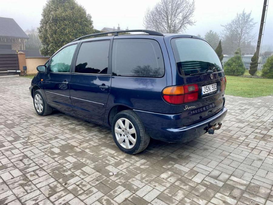 Zils Volkswagen Sharan 1997 Viļņa, ar dzinēja tilpumu 1.90 L un nobraukumu 370 tūkst. km par 1300 €, foto 2 vietnē AUTOMOTO.COM.LV