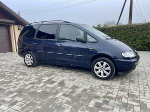 Blue Volkswagen Sharan 1997 in Vilnius, with an engine capacity of 1.90 L and mileage of 370 thousand km for 1300 €, photo 4 on AUTOMOTO.COM.LV