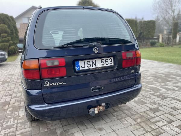Blue Volkswagen Sharan 1998 in Vilnius, with an engine capacity of 1.90 L and mileage of 370 thousand km for 1400 €, photo 10 on AUTOMOTO.COM.LV
