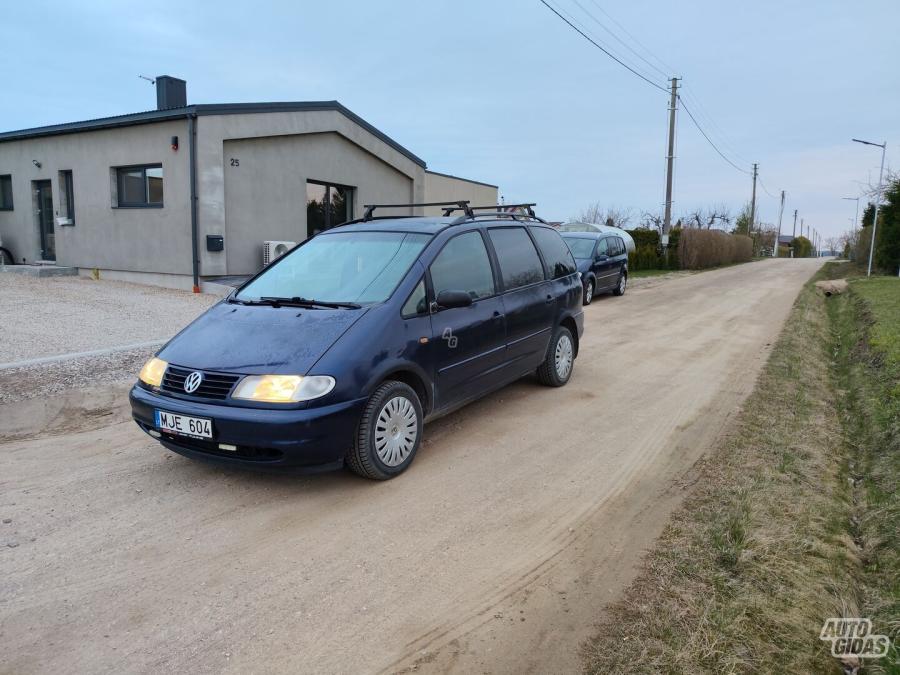 Синий Фольксваген Шаран 1998 в Мариямполе, объемом двигателя 1.90 л и пробегом 340 тыс. км за 750 €, фото 9 на AUTOMOTO.COM.LV