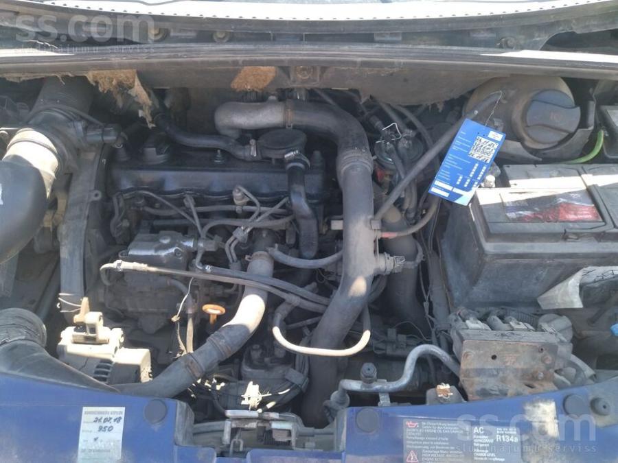 Zils Volkswagen Sharan 1998 Daugavpils, ar dzinēja tilpumu 1.90 L un nobraukumu 373 tūkst. km par 600 €, foto 6 vietnē AUTOMOTO.COM.LV