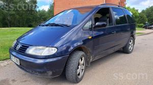 Zils Volkswagen Sharan 1998 Daugavpils, ar dzinēja tilpumu 1.90 L un nobraukumu 374 tūkst. km par 1300 €, foto 6 vietnē AUTOMOTO.COM.LV