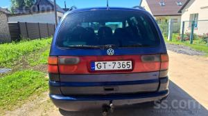 Zils Volkswagen Sharan 1998 Daugavpils, ar dzinēja tilpumu 1.90 L un nobraukumu 374 tūkst. km par 1300 €, foto 8 vietnē AUTOMOTO.COM.LV