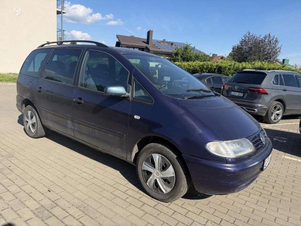 Zils Volkswagen Sharan 1999 Kauņa, ar dzinēja tilpumu 1.90 L un nobraukumu 330 tūkst. km par 470 €, foto 2 vietnē AUTOMOTO.COM.LV