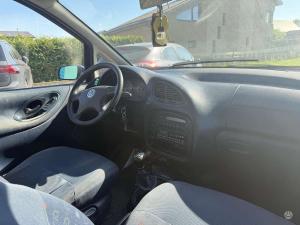 Zils Volkswagen Sharan 1999 Kauņa, ar dzinēja tilpumu 1.90 L un nobraukumu 330 tūkst. km par 470 €, foto 13 vietnē AUTOMOTO.COM.LV