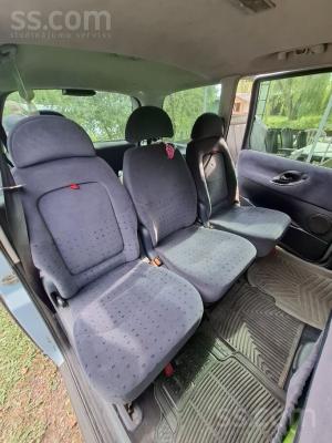 Blue Volkswagen Sharan 1999 in Riga, with an engine capacity of 1.90 L and mileage of 296 thousand km for 900 €, photo 12 on AUTOMOTO.COM.LV