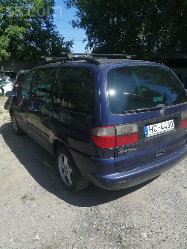 Zils Volkswagen Sharan 2000 Rīga, ar dzinēja tilpumu 1.90 L un nobraukumu 397 tūkst. km par 500 €, foto 6 vietnē AUTOMOTO.COM.LV