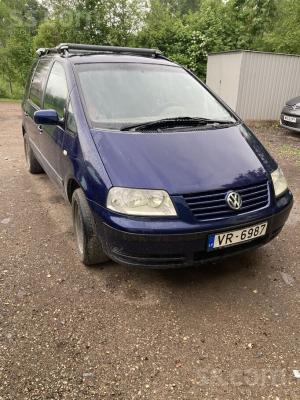 Blue Volkswagen Sharan 2000 in Rezekne, with an engine capacity of 1.90 L and mileage of 431 thousand km for 650 €, photo  on AUTOMOTO.COM.LV