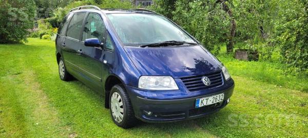 Zils Volkswagen Sharan 2000 Rīga, ar dzinēja tilpumu 1.90 L un nobraukumu 365 tūkst. km par 1700 €, foto 1 vietnē AUTOMOTO.COM.LV