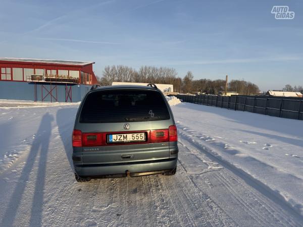 Blue Volkswagen Sharan 2001 in Raseiniai, with an engine capacity of 1.90 L and mileage of 308 thousand km for 1450 €, photo 5 on AUTOMOTO.COM.LV