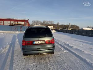 Blue Volkswagen Sharan 2001 in Raseiniai, with an engine capacity of 1.90 L and mileage of 308 thousand km for 1450 €, photo 5 on AUTOMOTO.COM.LV