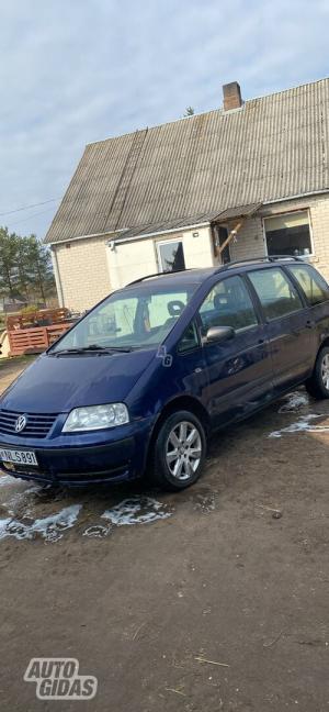 Zils Volkswagen Sharan 2001 Kalvarija, ar dzinēja tilpumu 1.90 L un nobraukumu 333 tūkst. km par 550 €, foto  vietnē AUTOMOTO.COM.LV