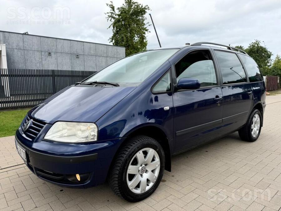 Синий Фольксваген Шаран 2001 в Рига, объемом двигателя 1.90 л и пробегом 329 тыс. км за 1150 €, фото 3 на AUTOMOTO.COM.LV