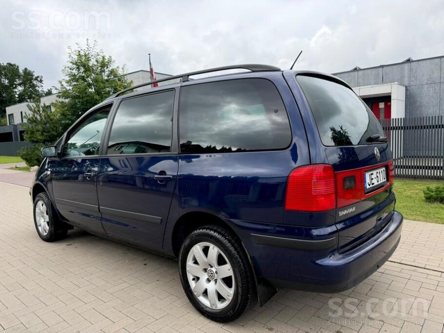 Синий Фольксваген Шаран 2001 в Рига, объемом двигателя 1.90 л и пробегом 329 тыс. км за 1150 €, фото 5 на AUTOMOTO.COM.LV