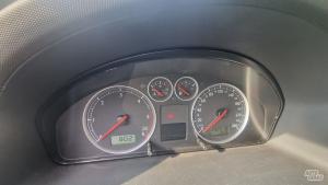 Zils Volkswagen Sharan 2001 Kauņa, ar dzinēja tilpumu 1.90 L un nobraukumu 292 tūkst. km par 1300 €, foto 5 vietnē AUTOMOTO.COM.LV