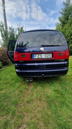 Zils Volkswagen Sharan 2001 Kauņa, ar dzinēja tilpumu 1.90 L un nobraukumu 292 tūkst. km par 1300 €, foto 6 vietnē AUTOMOTO.COM.LV