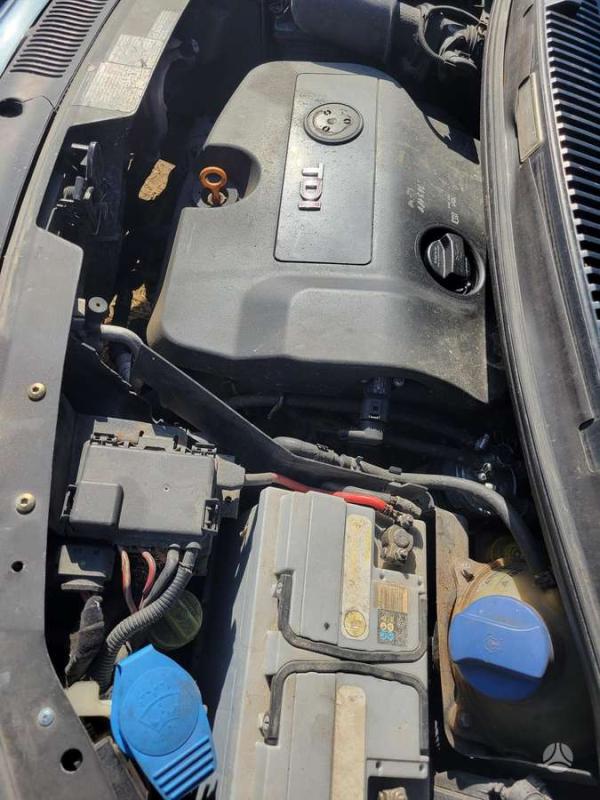 Zils Volkswagen Sharan 2001 Molėtai, ar dzinēja tilpumu 1.90 L un nobraukumu 410 tūkst. km par 2100 €, foto 9 vietnē AUTOMOTO.COM.LV