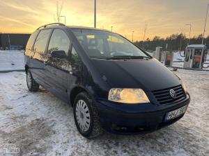 Blue Volkswagen Sharan 2002 in Vilnius, with an engine capacity of 1.90 L and mileage of 406 thousand km for 1350 €, photo  on AUTOMOTO.COM.LV