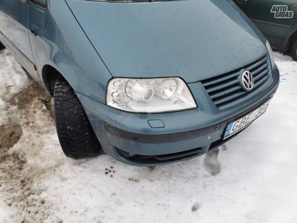 Zils Volkswagen Sharan 2002 Plungė, ar dzinēja tilpumu 1.90 L un nobraukumu 330 tūkst. km par 2000 €, foto 1 vietnē AUTOMOTO.COM.LV