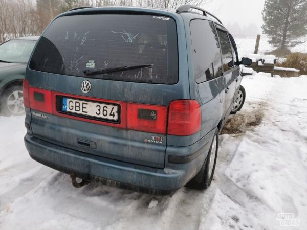 Zils Volkswagen Sharan 2002 Plungė, ar dzinēja tilpumu 1.90 L un nobraukumu 330 tūkst. km par 2000 €, foto 3 vietnē AUTOMOTO.COM.LV