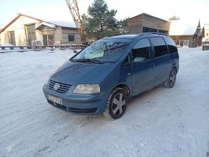Zils Volkswagen Sharan 2002 Kauņa, ar dzinēja tilpumu 1.90 L un nobraukumu 380 tūkst. km par 850 €, foto  vietnē AUTOMOTO.COM.LV