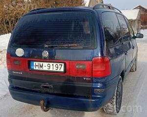 Blue Volkswagen Sharan 2002 in Madona, with an engine capacity of 1.90 L and mileage of 439 thousand km for 1100 €, photo 5 on AUTOMOTO.COM.LV