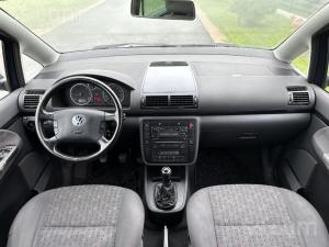 Zils Volkswagen Sharan 2002 Rīga, ar dzinēja tilpumu 1.90 L un nobraukumu 277 tūkst. km par 2450 €, foto 9 vietnē AUTOMOTO.COM.LV