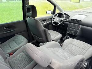 Zils Volkswagen Sharan 2002 Rīga, ar dzinēja tilpumu 1.90 L un nobraukumu 277 tūkst. km par 2450 €, foto 12 vietnē AUTOMOTO.COM.LV
