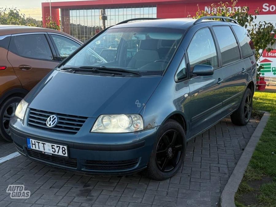 Zils Volkswagen Sharan 2002 Viļņa, ar dzinēja tilpumu 1.90 L un nobraukumu 300 tūkst. km par 1500 €, foto 4 vietnē AUTOMOTO.COM.LV