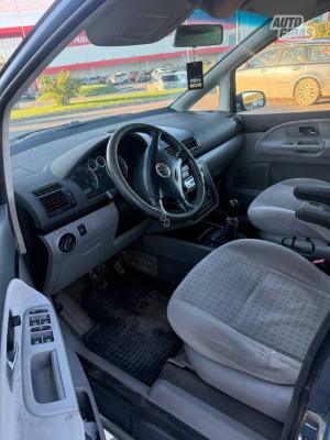 Zils Volkswagen Sharan 2002 Viļņa, ar dzinēja tilpumu 1.90 L un nobraukumu 300 tūkst. km par 1500 €, foto 9 vietnē AUTOMOTO.COM.LV