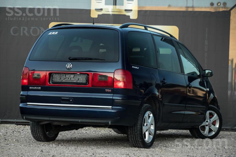 Zils Volkswagen Sharan 2003 Tukums, ar dzinēja tilpumu 1.90 L un nobraukumu 0 tūkst. km par 2500 €, foto 3 vietnē AUTOMOTO.COM.LV