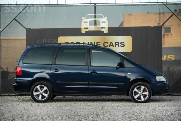 Zils Volkswagen Sharan 2003 Tukums, ar dzinēja tilpumu 1.90 L un nobraukumu 0 tūkst. km par 2500 €, foto 8 vietnē AUTOMOTO.COM.LV