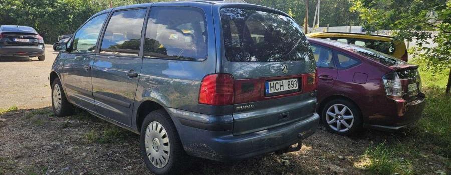 Zils Volkswagen Sharan 2003 Viļņa, ar dzinēja tilpumu 1.90 L un nobraukumu 395 tūkst. km par 850 €, foto 3 vietnē AUTOMOTO.COM.LV