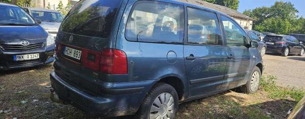 Zils Volkswagen Sharan 2003 Viļņa, ar dzinēja tilpumu 1.90 L un nobraukumu 395 tūkst. km par 850 €, foto 4 vietnē AUTOMOTO.COM.LV