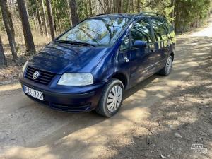 Blue Volkswagen Sharan 2003 in Vilnius, with an engine capacity of 1.90 L and mileage of 370 thousand km for 1700 €, photo  on AUTOMOTO.COM.LV