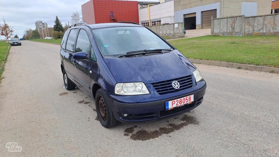 Zils Volkswagen Sharan 2003 Viļņa, ar dzinēja tilpumu 1.90 L un nobraukumu 358 tūkst. km par 1950 €, foto 3 vietnē AUTOMOTO.COM.LV