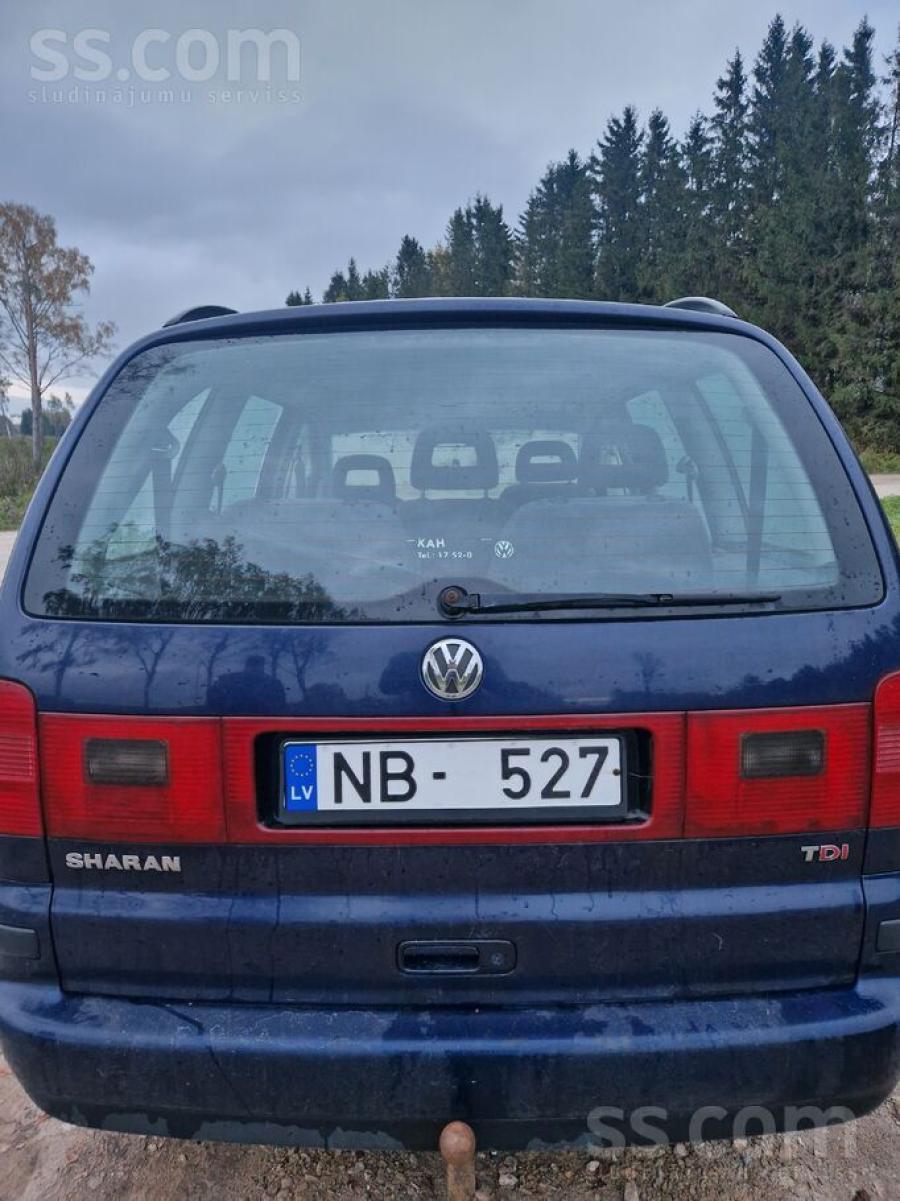 Zils Volkswagen Sharan 2003 Limbaži, ar dzinēja tilpumu 1.90 L un nobraukumu 428 tūkst. km par 700 €, foto 5 vietnē AUTOMOTO.COM.LV
