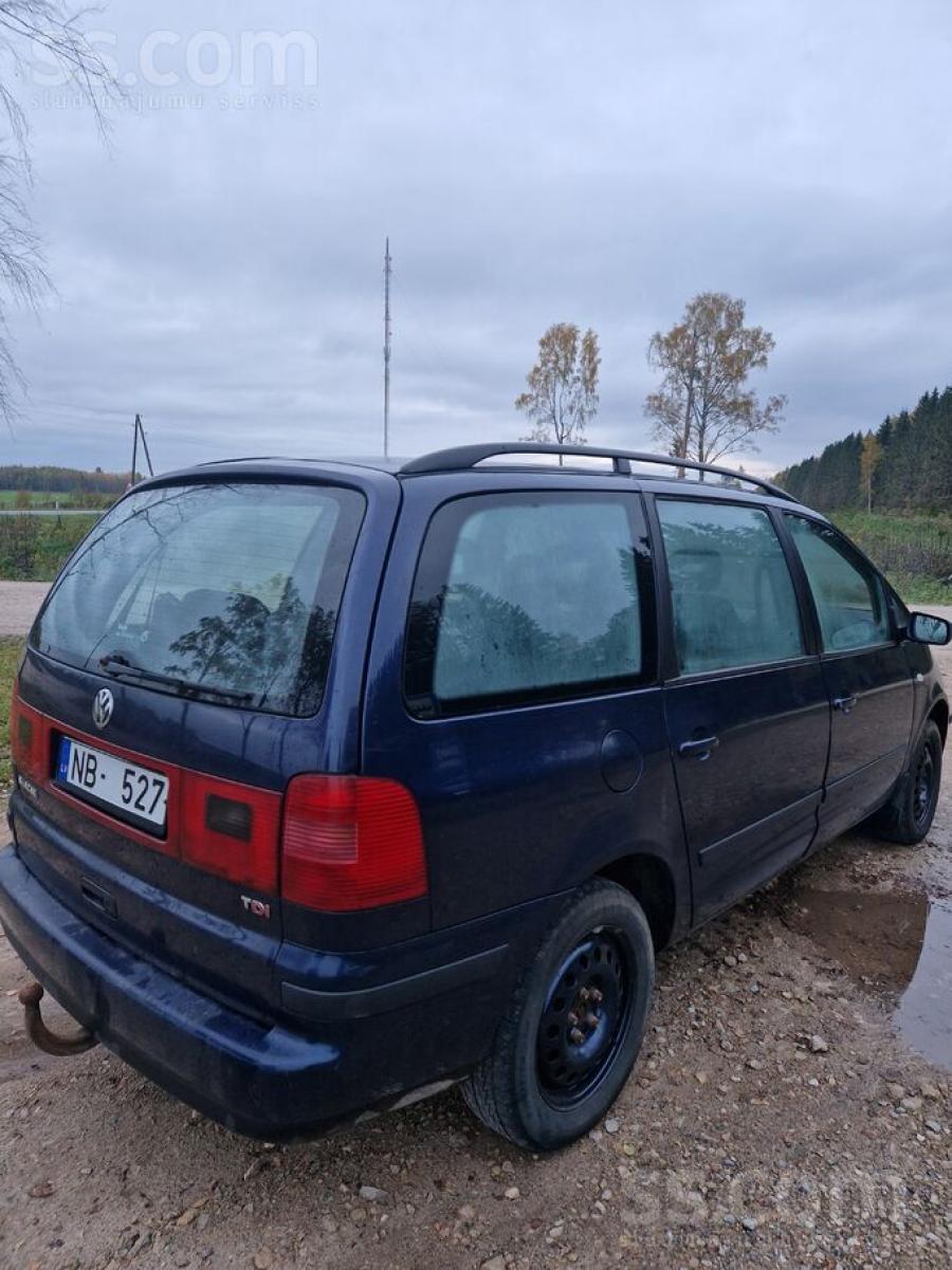 Zils Volkswagen Sharan 2003 Limbaži, ar dzinēja tilpumu 1.90 L un nobraukumu 428 tūkst. km par 700 €, foto 6 vietnē AUTOMOTO.COM.LV