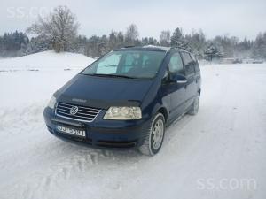 Zils Volkswagen Sharan 2004 Madona, ar dzinēja tilpumu 1.90 L un nobraukumu 329 tūkst. km par 2250 €, foto  vietnē AUTOMOTO.COM.LV
