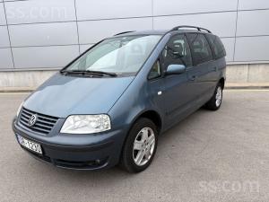 Zils Volkswagen Sharan 2004 Rīga, ar dzinēja tilpumu 1.80 L un nobraukumu 259 tūkst. km par 3650 €, foto 5 vietnē AUTOMOTO.COM.LV